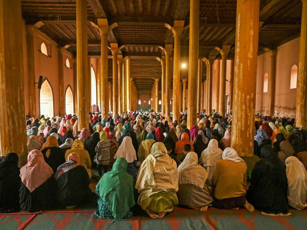 Allah - Supreme Creator and Merciful Sustainer | mythicalcreatures.info